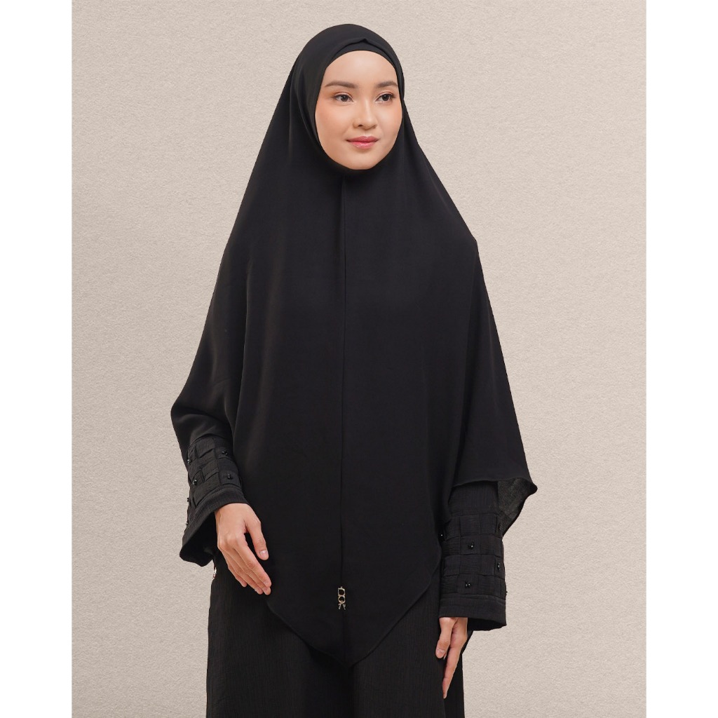 Jual DOA - Shakira Khimar Black - Khimar | Shopee Indonesia