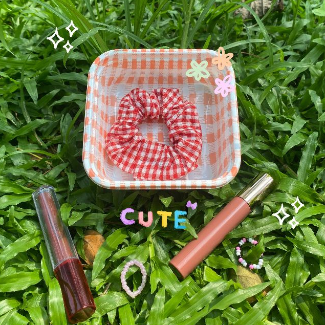 Jual Ikat Rambut/Scrunchie Motif Kotak-kotak/Medium Scrunchie Motif ...