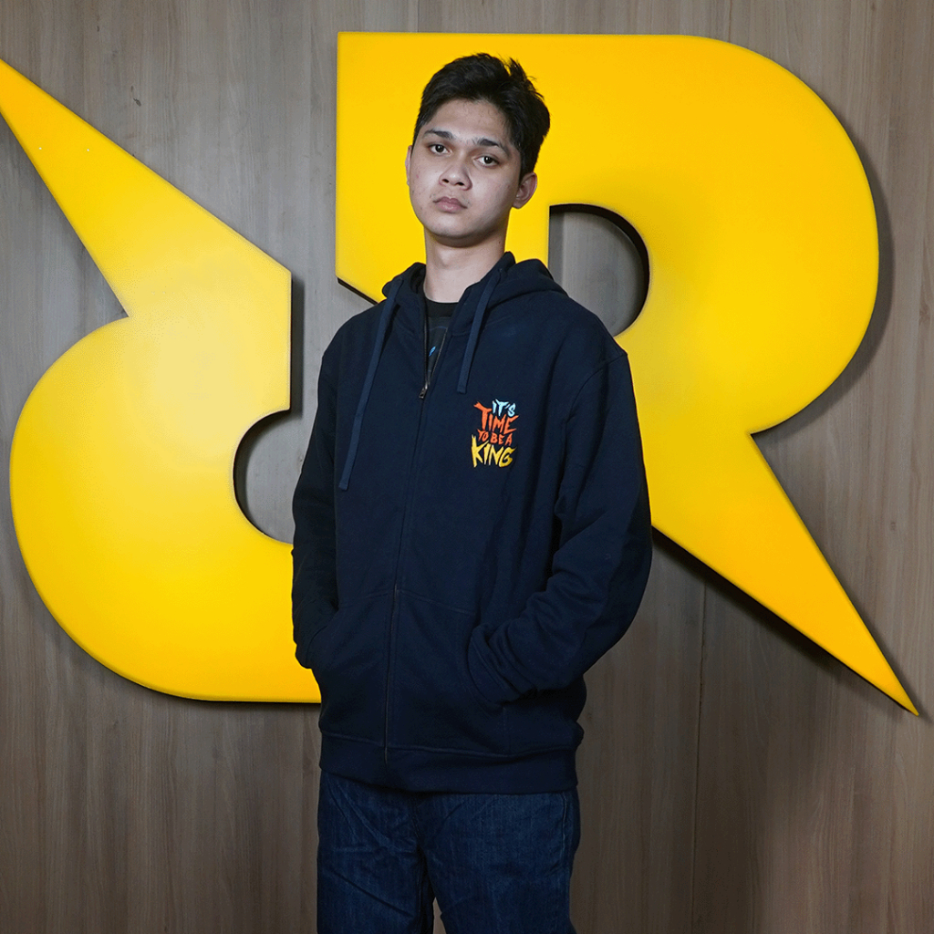 Jual RRQ Jacket IT'S TIME TO BE A KING HOODIE | Shopee Indonesia