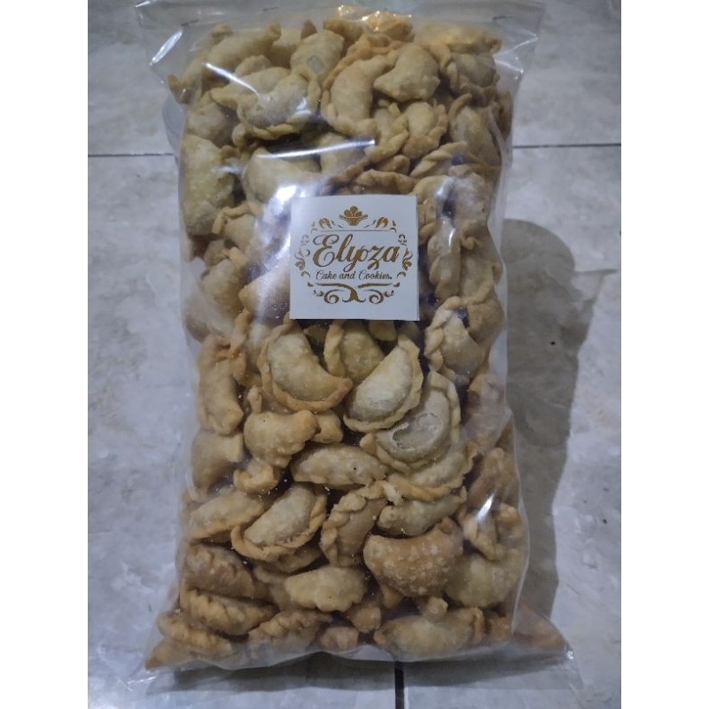 Jual pastel kering isi abon sapi 1kg,renyah dan gurih | Shopee Indonesia