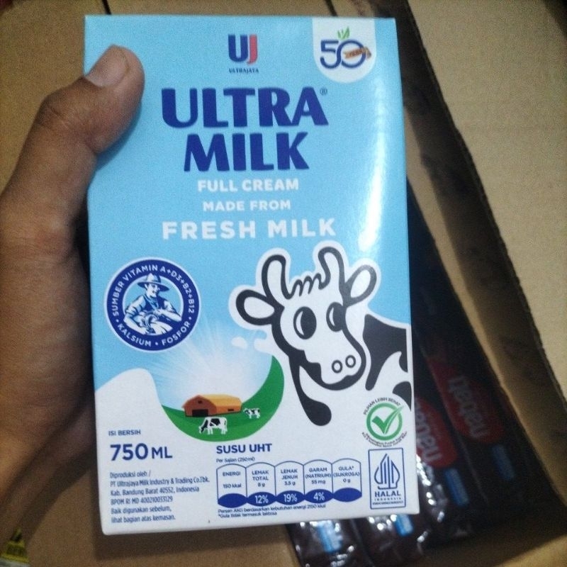 Jual SUSU UHT FULL CREAM ULTRA MILK ISI 750 ML | Shopee Indonesia
