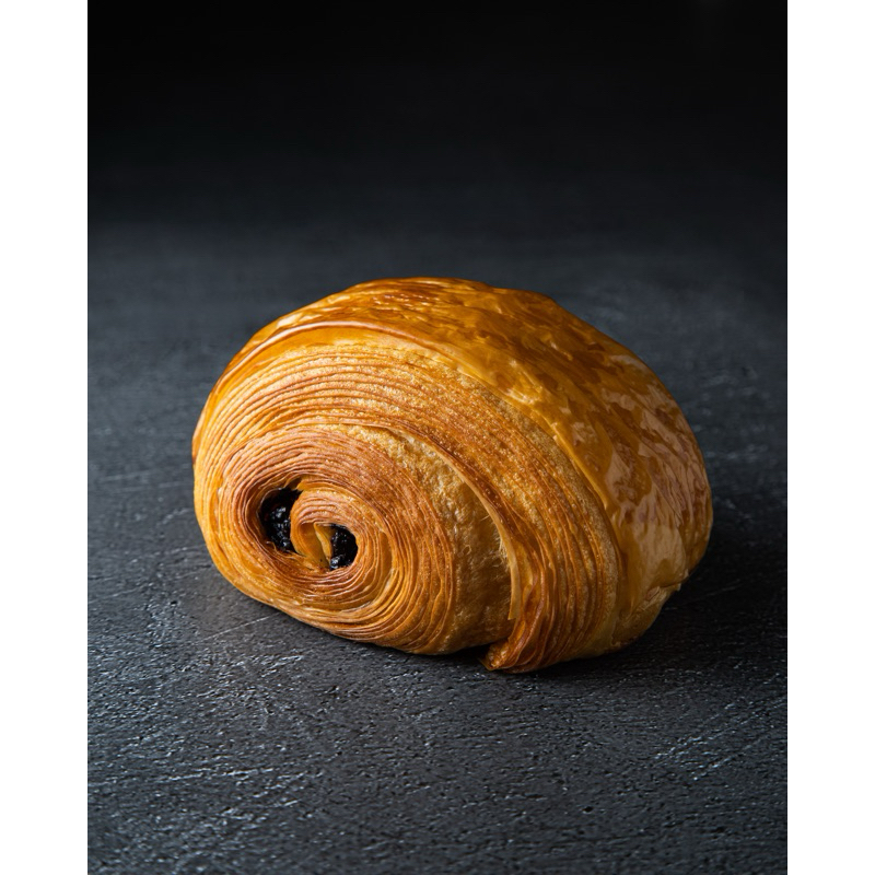 Jual Grams Artisan Chocolate Croissant | Roti Coklat Croissant Pastry ...