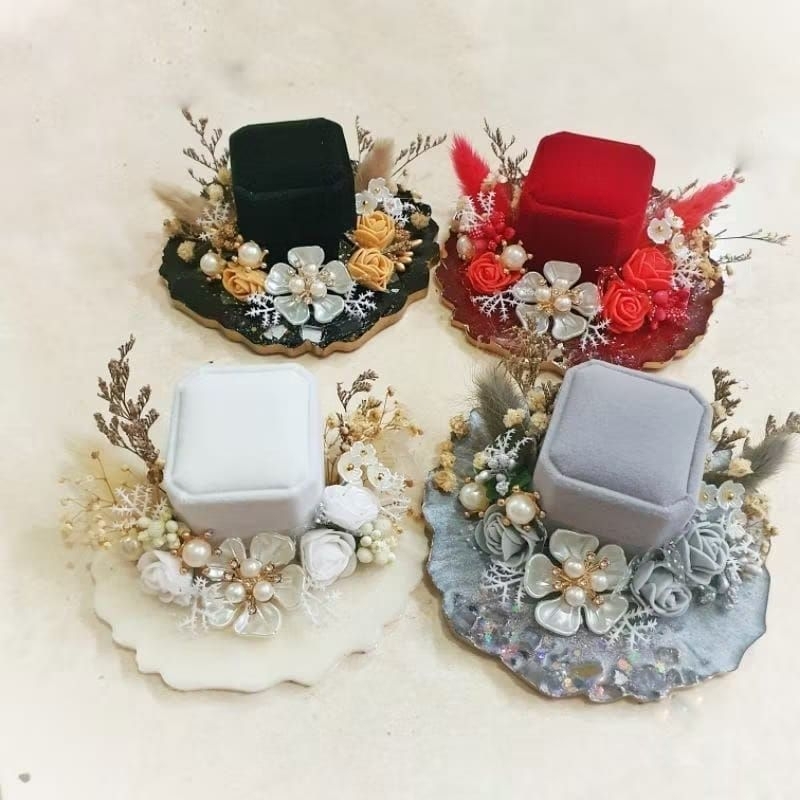 Jual Ring Box Cincin Lamaran Tempat Cincin Dari Resin Cantik, Elegan ...
