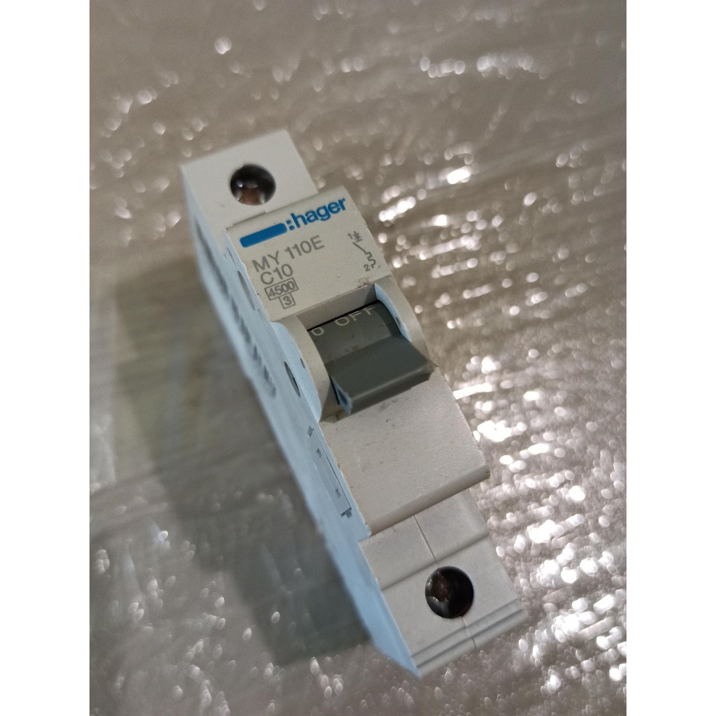 Jual MCB Hager Single Pole / MCB 1P 10A 4.5kA type C - MY110E | Shopee Indonesia