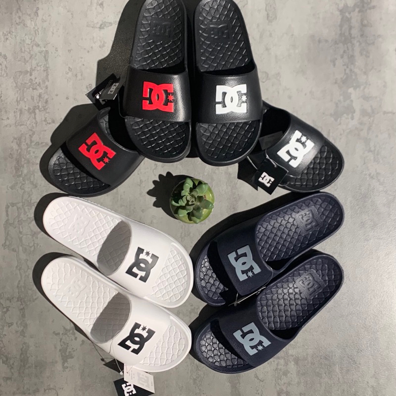Jual DC SLIDER SANDAL ( 4 Colour ) | Shopee Indonesia