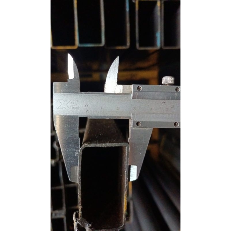 Jual Besi Hollow / hollo hitam 30x60 tebal 1,3mm | Shopee Indonesia