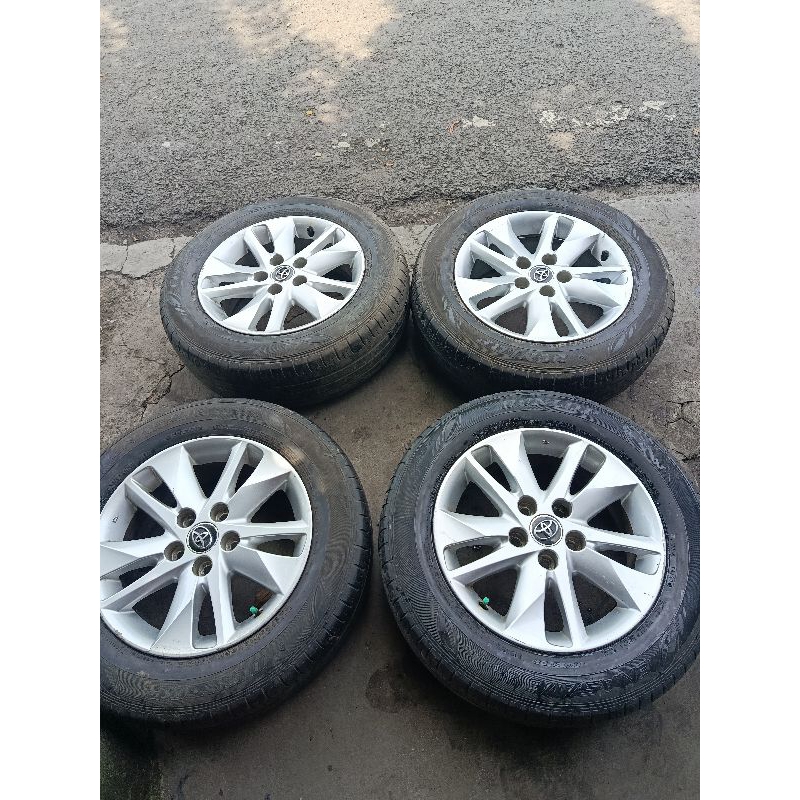 Jual Velg dan Ban Mobil ORIGINAL Toyota Innova Reborn R16 Pcd 5x114 ...
