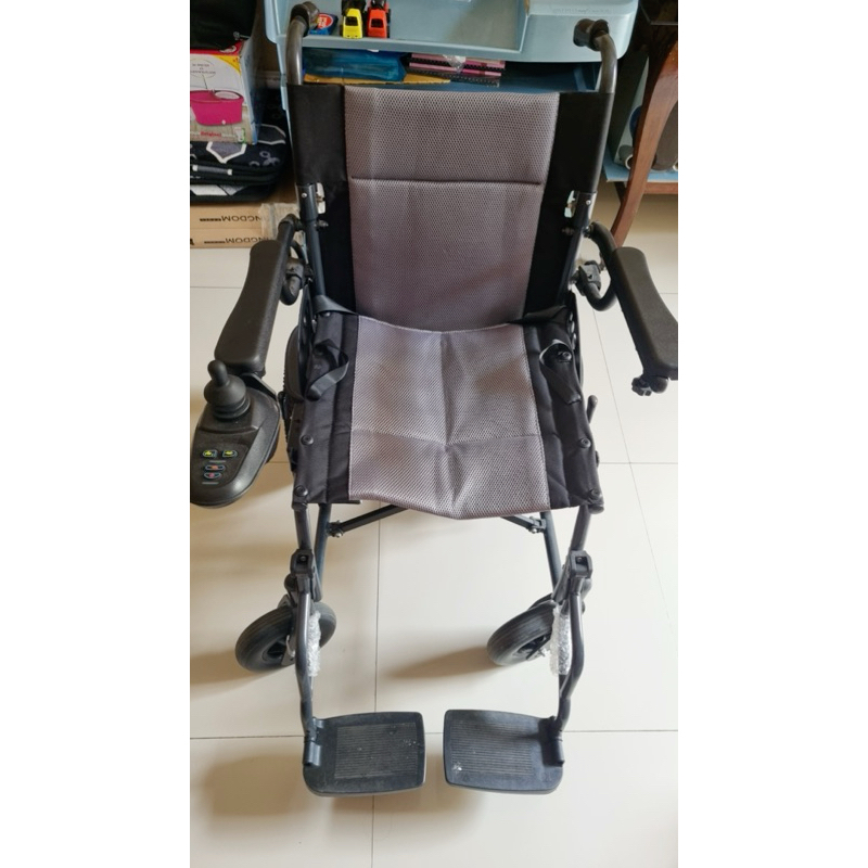 Jual Kursi Roda Elektrik ONEMED Elektrik Travelling Portable Lipat AN45 ...