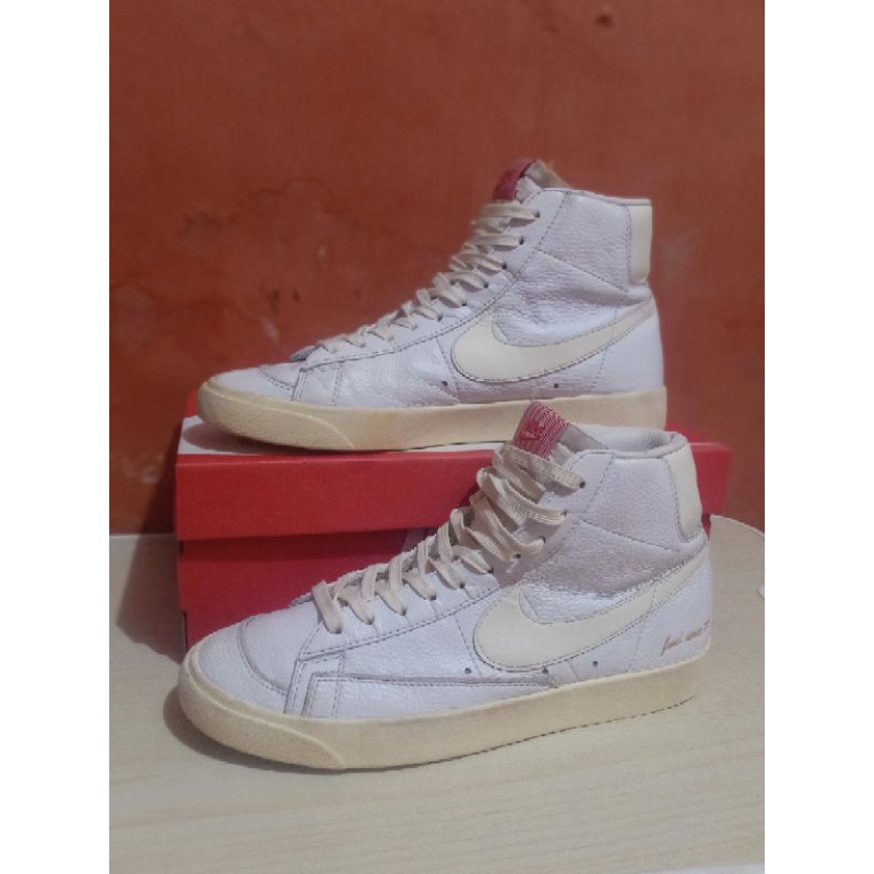 Jual sepatu basket second size 41 | Shopee Indonesia