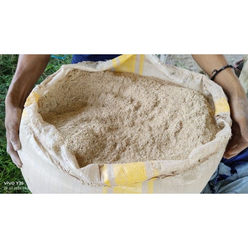 Jual Terlaris dedak katul super 1 kg pakan ayam | Shopee Indonesia