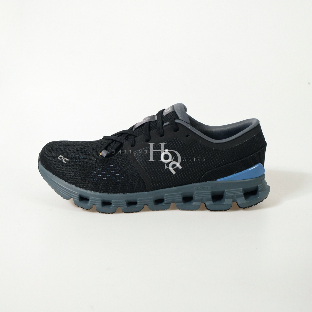 Jual On Cloud X4 Men Running Shoes Black Chambray 3ME30041446 | Shopee ...