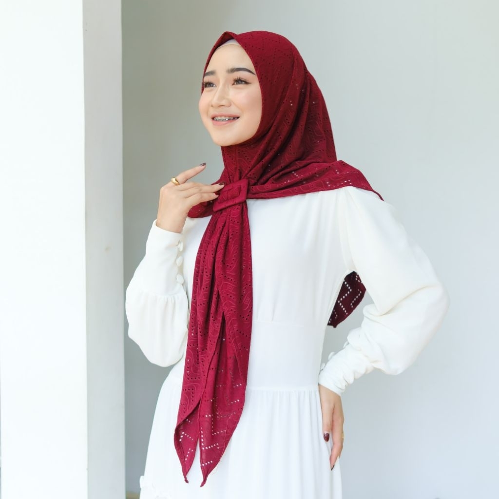 Jual Jilbab Segitiga Daily Instan Katbol Agnia - Segitiga Katbol Agnia ...