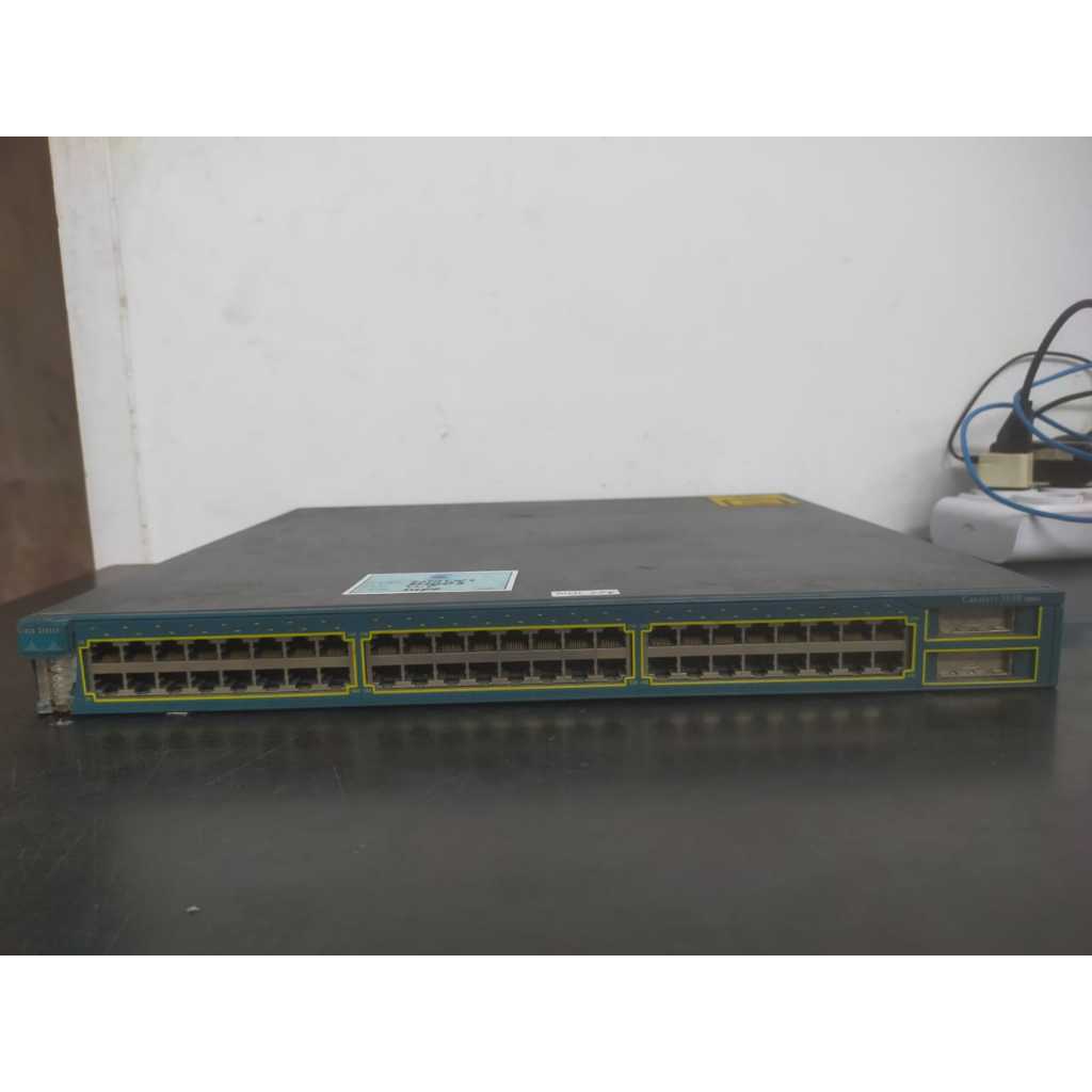 Jual Switch Hub Cisco catalyst 3550 Series 48Port Minus 28Port | Shopee ...