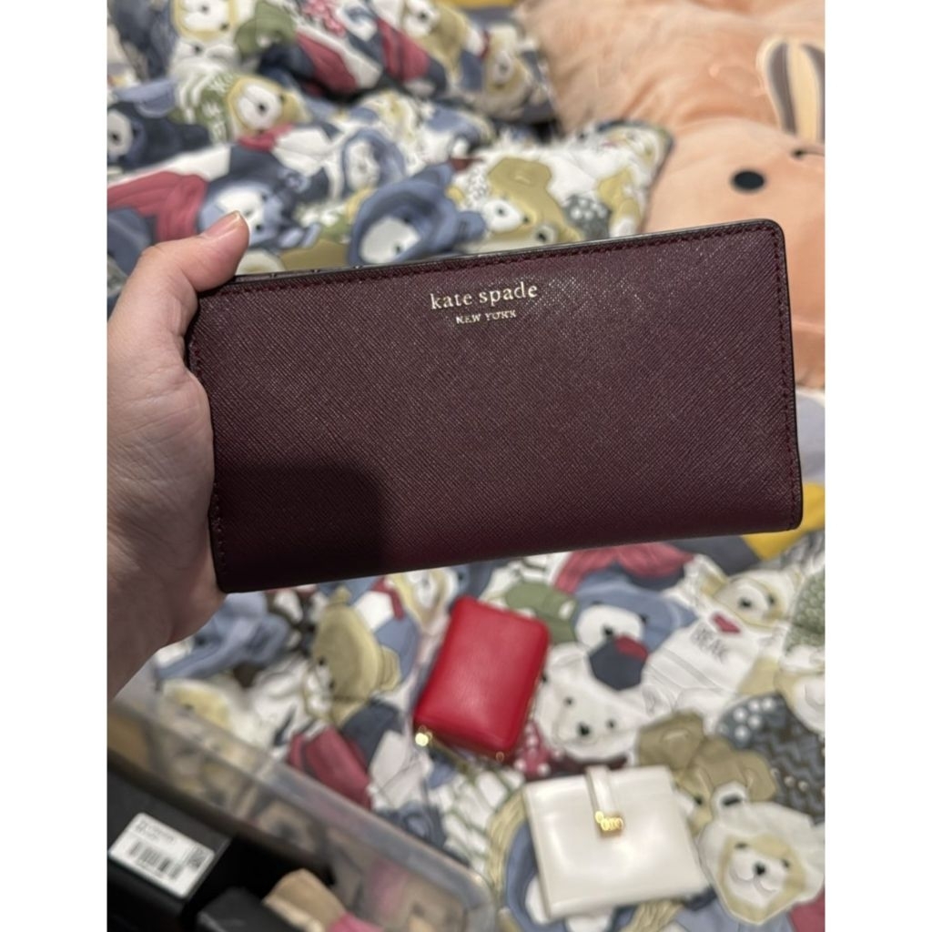 Jual Preloved - Dompet panjang maroon merk Kate Spade | Shopee Indonesia