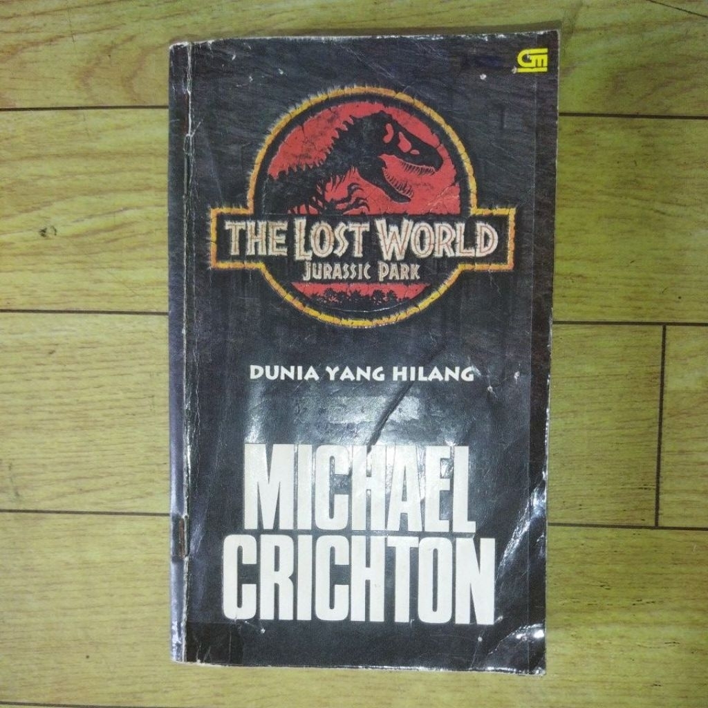 Jual novel Michael Crichton - Jurassic Park - the lost world | Shopee Indonesia