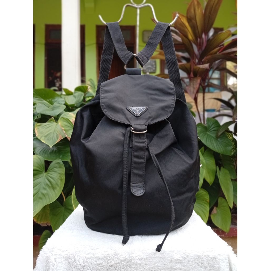 Jual PRADA NYLON BACKPACK VINTAGE AUT | Shopee Indonesia
