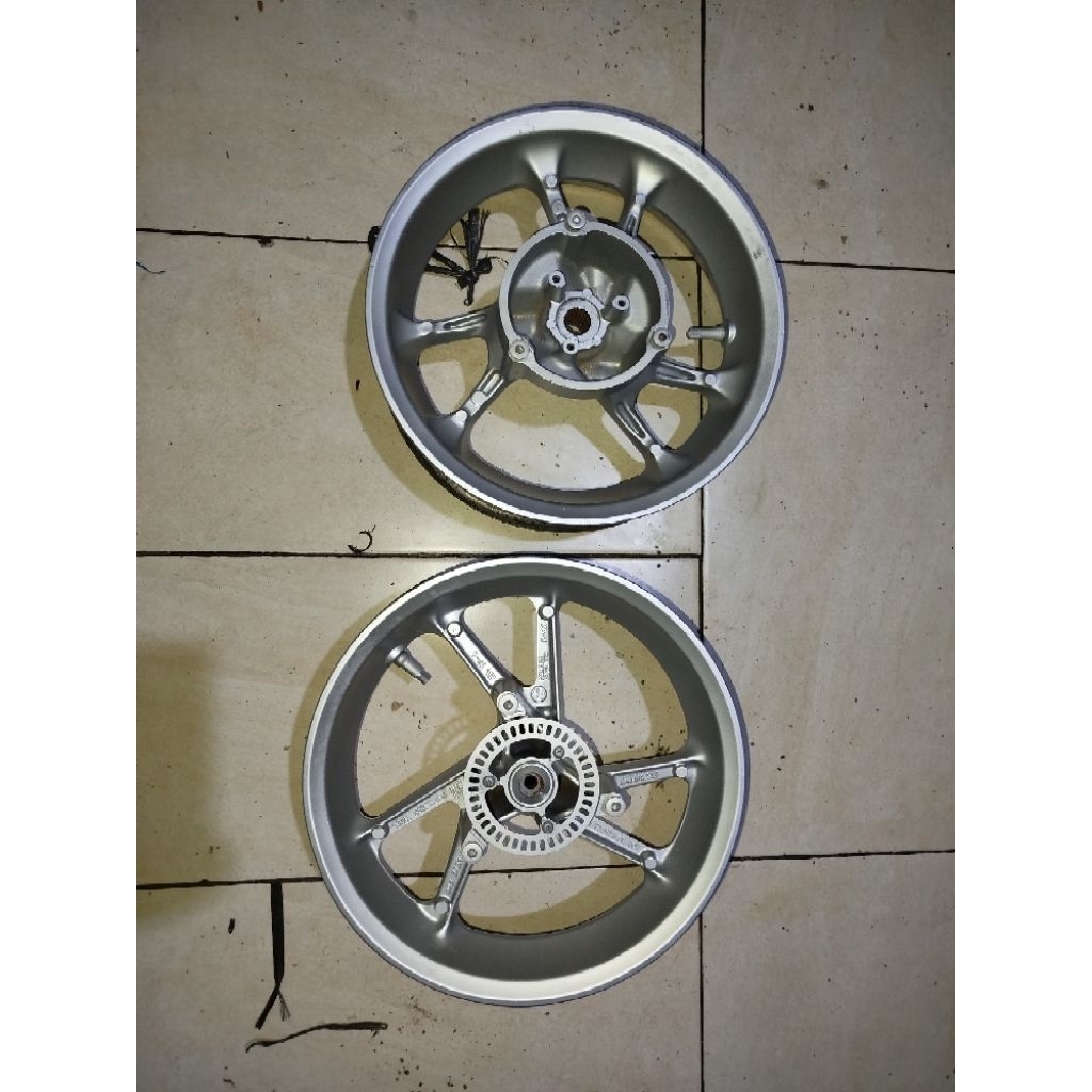 Jual velg standar yamaha namx old kode 2DP sesuai di foto original ...