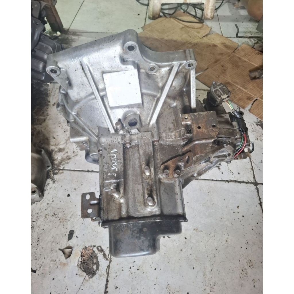 Jual gear box gearbox transmisi perseneling manual mazda 323 interplay ...