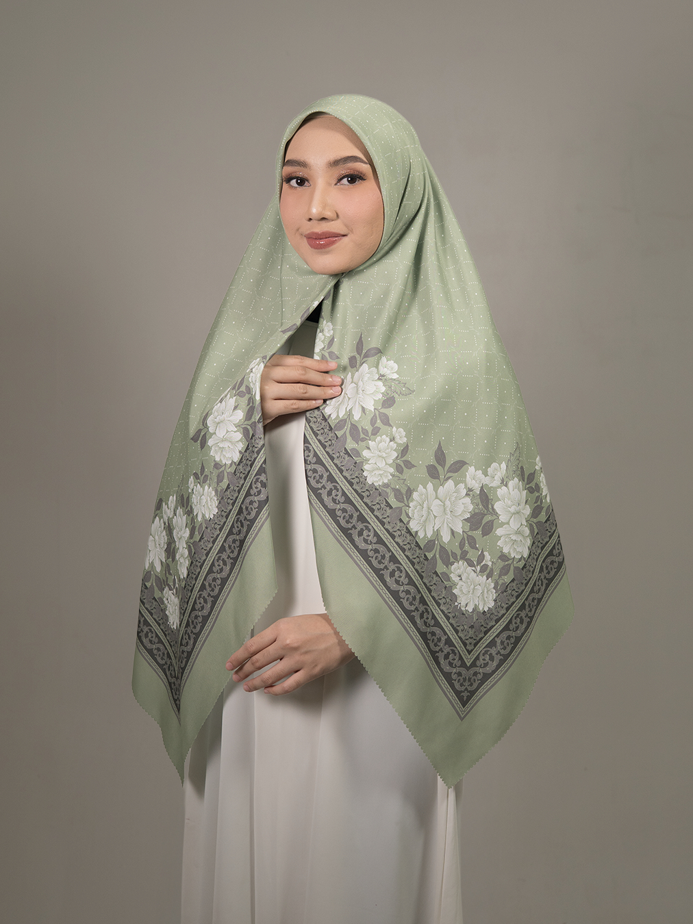 Jual MUDY - Hijab Motif Voal Sublim SYAR'I (ALL SERIES SYARI) | Shopee ...