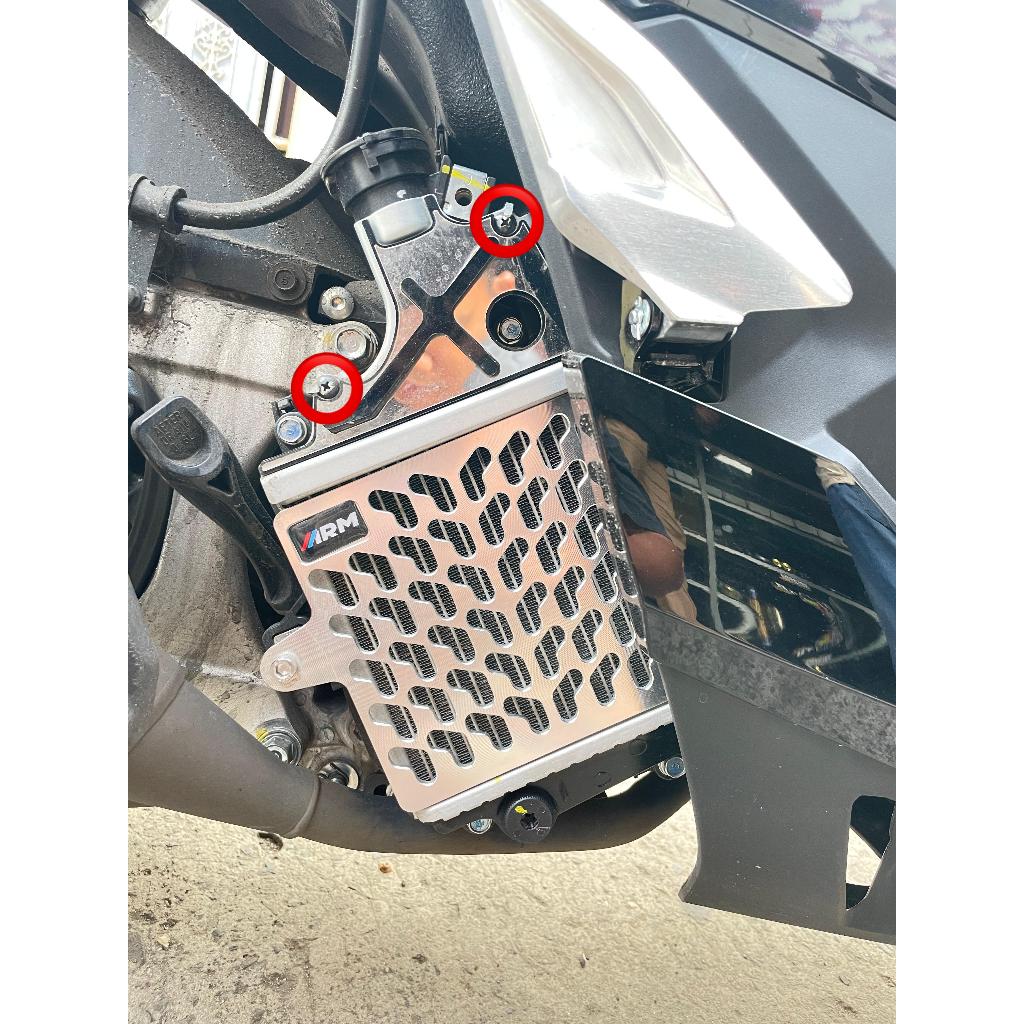 Jual BAUT COVER PLAT RADIATOR ( 2 BAUT ) MODEL 2 KUNCI BIASA PCX 160 ...