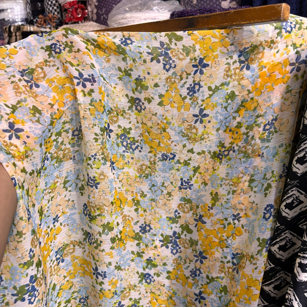 Jual Kain Ceruty Yoryu Motif Bunga Vintage – Warna Soft Pastel, Adem ...