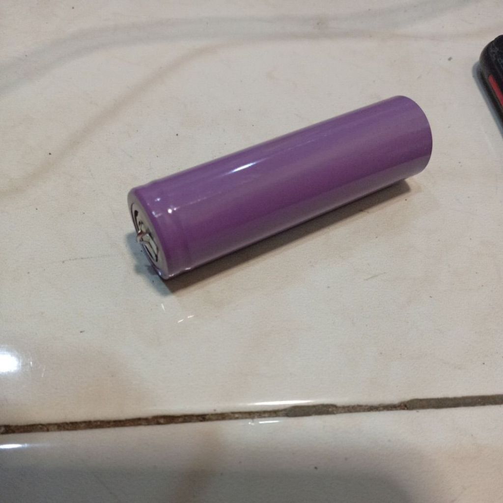 Jual batre 18650 cabutan dari baterai impact warna ungu polos | Shopee ...