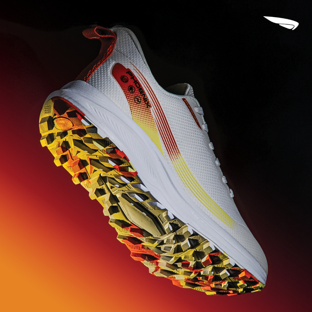 Jual PHOENIX - Sepatu Running Pria - Edge | Sepatu Lari atau Trail Run ...