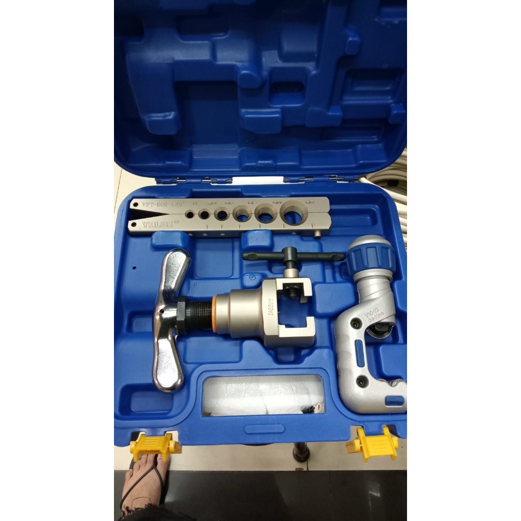 Jual FLARING TOOL VALUE VFT-808-IS ( DAPAT CUTTER VTC 32 ) | Shopee ...