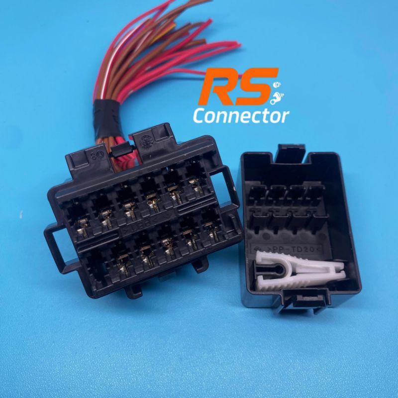Jual FUSE BOX RUMAH SIKRING SEKRING YAMAHA XMAX 250 CONNECTED ORIGINAL ...