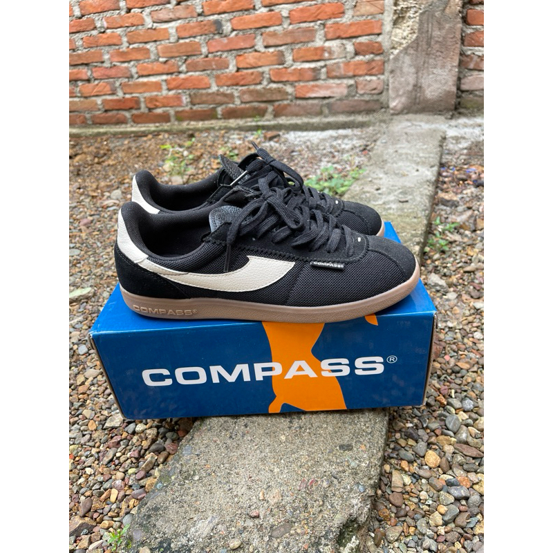 Jual sepatu compass tribune Black gum | Shopee Indonesia