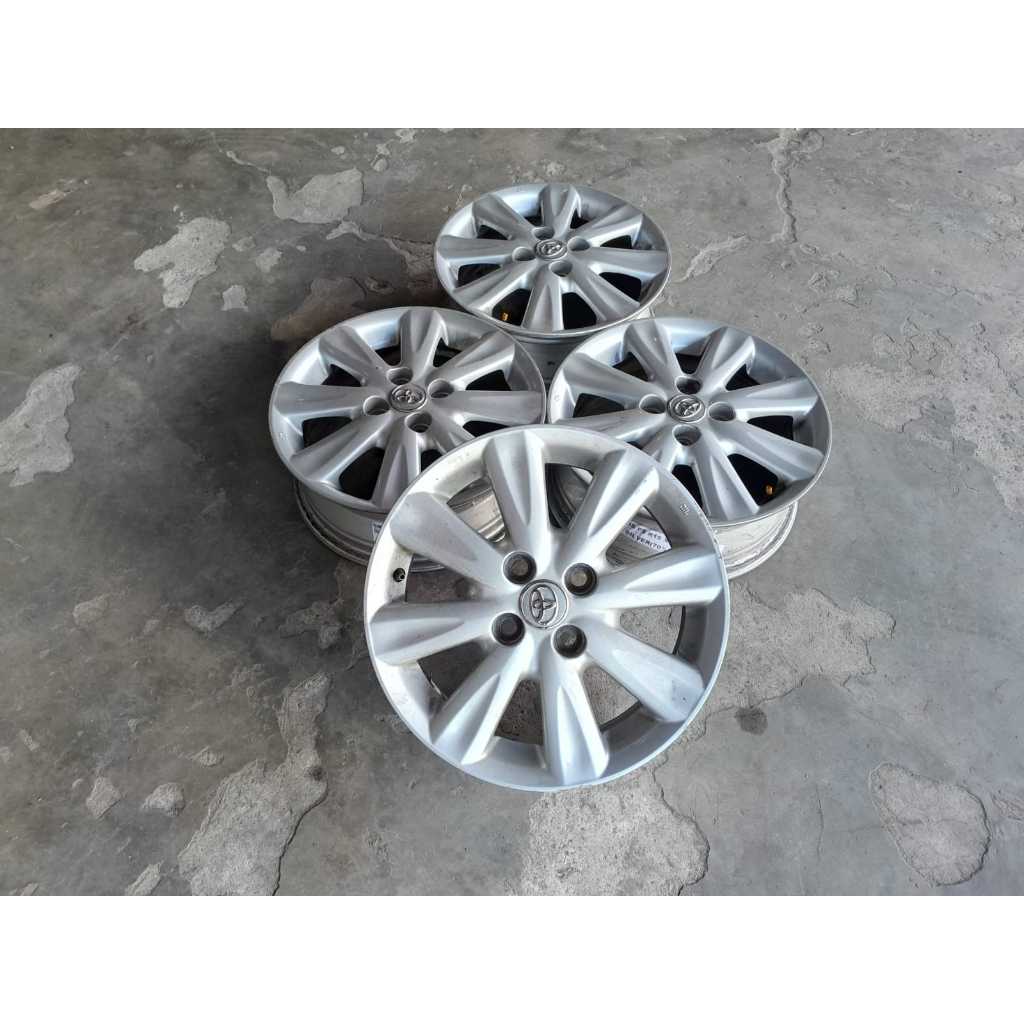 Jual Velg Mobil Oem Bekas R15 Ori Yaris Pcd 4x100 Ring 15 Buat Vios Ayla Sigra Agya Sirion Ignis ...