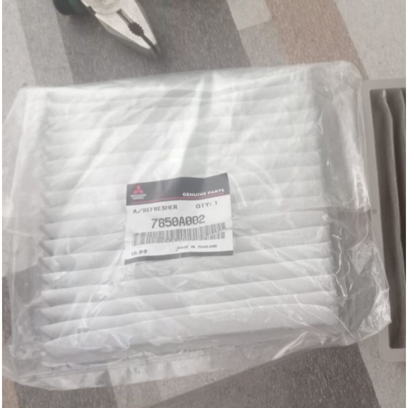 Jual Filter AC filter cabin xpander.mirage Original MMKSI | Shopee ...