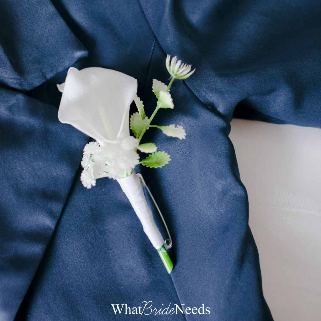 Jual What Bride Needs | Boutonniere Wedding | Rangkaian Bunga/Pin Bunga ...