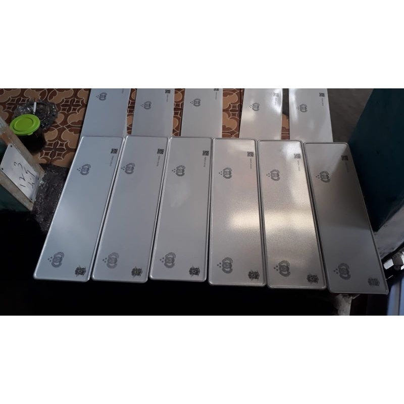 Jual BAHAN PLAT REFLEKTIF BARCODE MENYALA | Shopee Indonesia