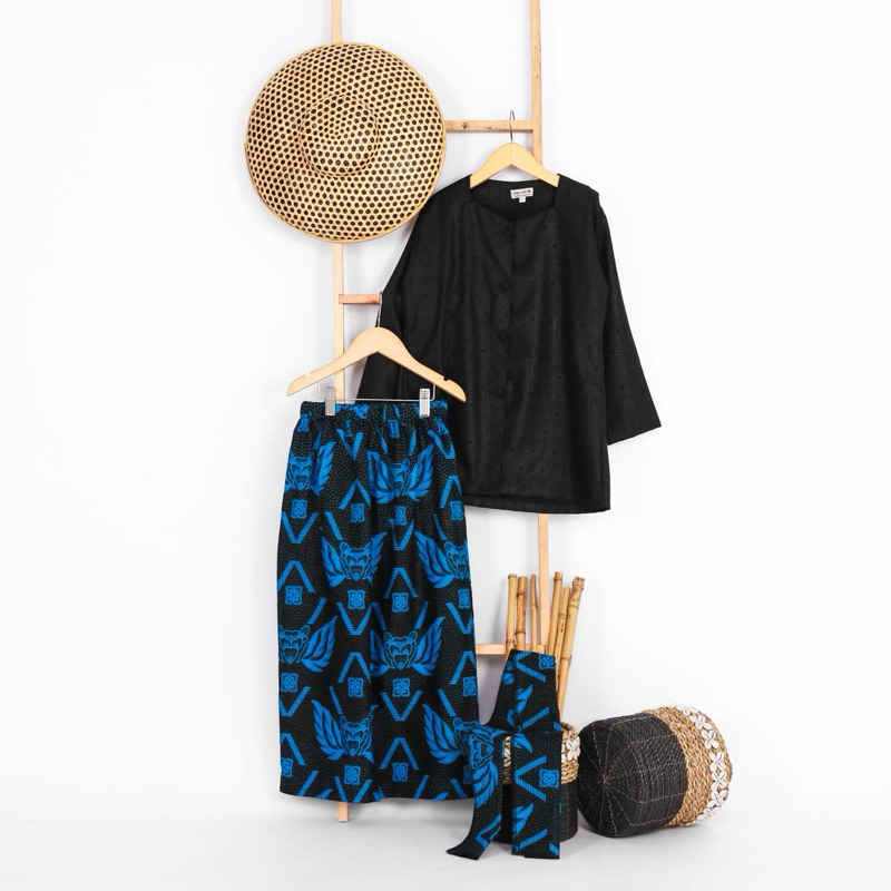 Jual LUFFYSTORE - Baju adat sunda baduy fullset topi rotan | Shopee ...