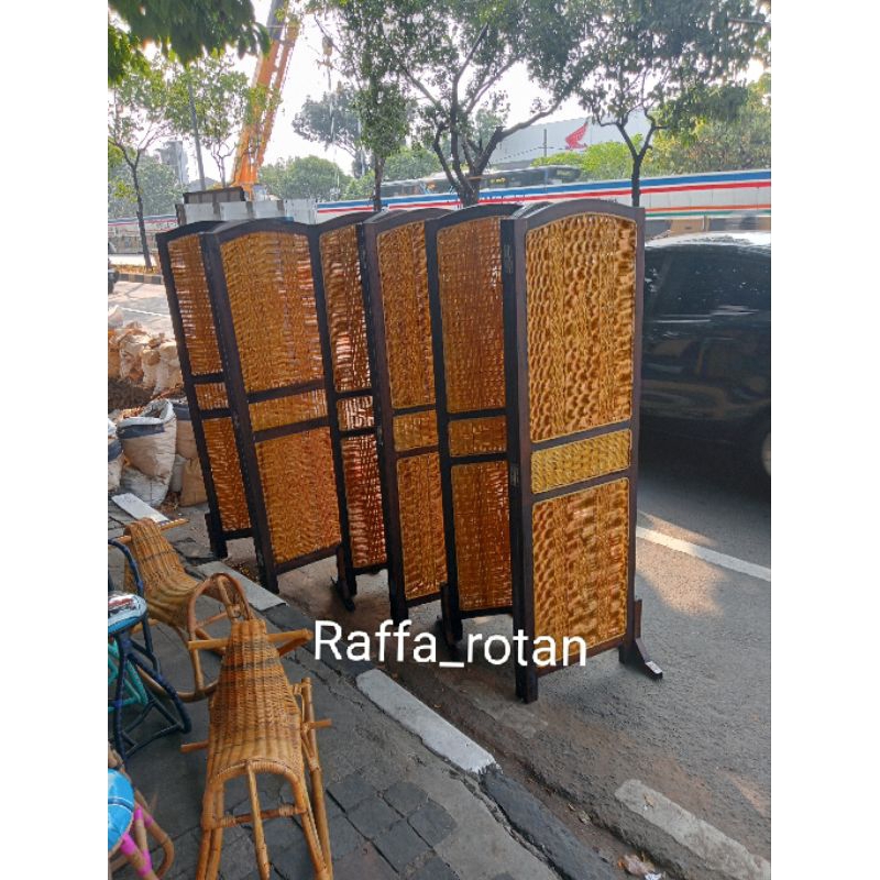 Jual Partisi Sketsel Rotan Alami Pembatas Ruangan | Shopee Indonesia