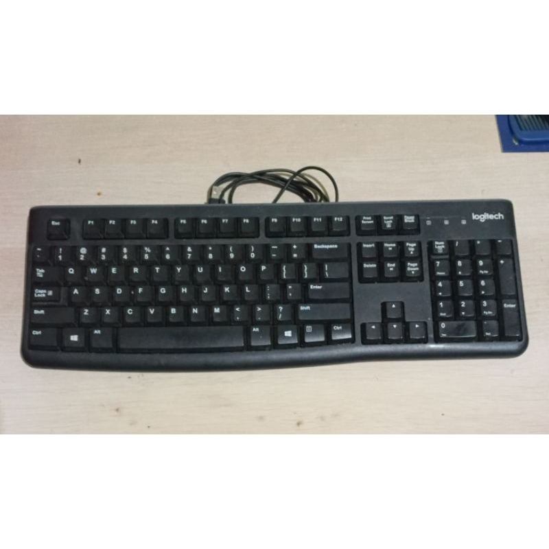 Jual Logitech K120 Keyboard USB Full Size Bonus Mouse Bekas Kantor ...