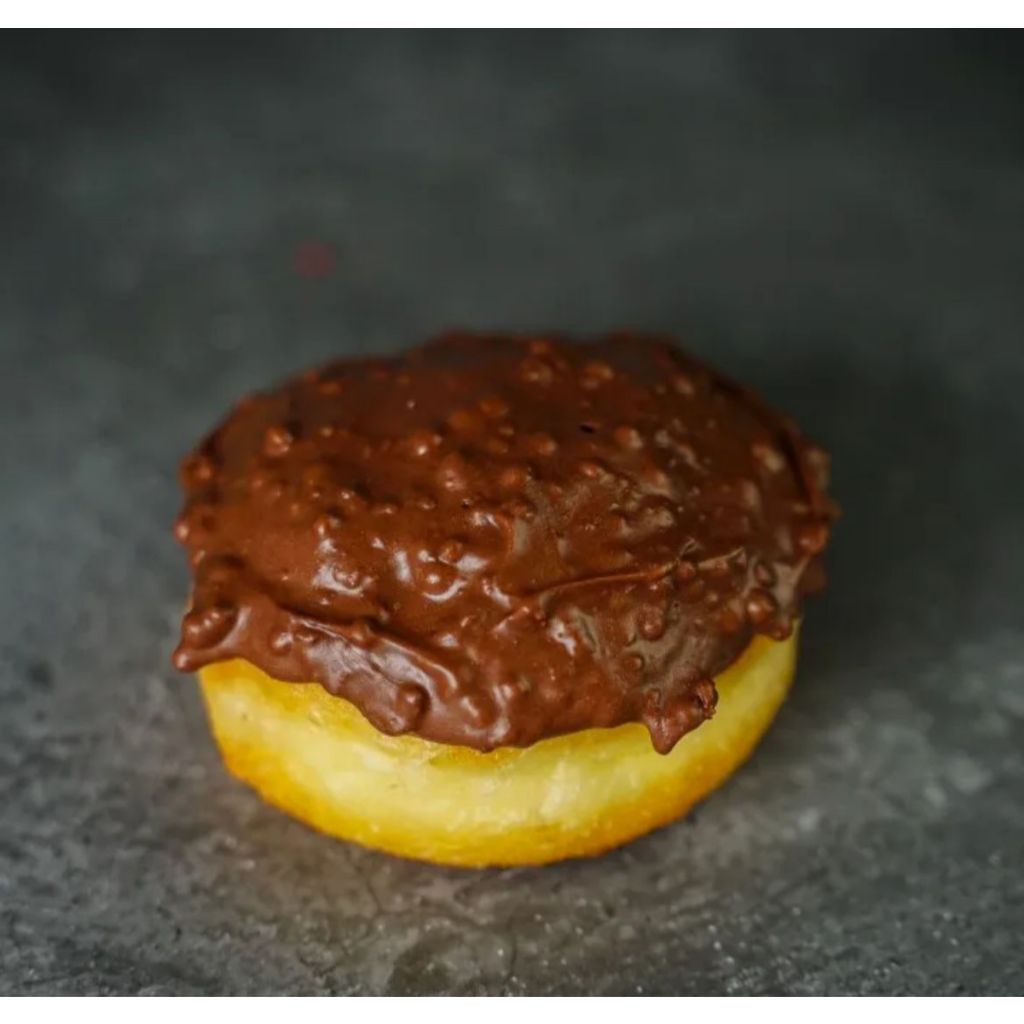 Jual DONAT CHOCO CRUNCHY | Shopee Indonesia