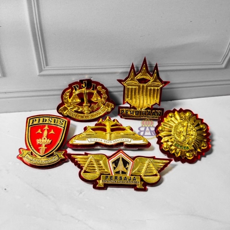 Jual PIN PEMBINAAN KEJAKSAAN RI / WING PERSAJA RI JAKSA / PIN PIDSUS ...