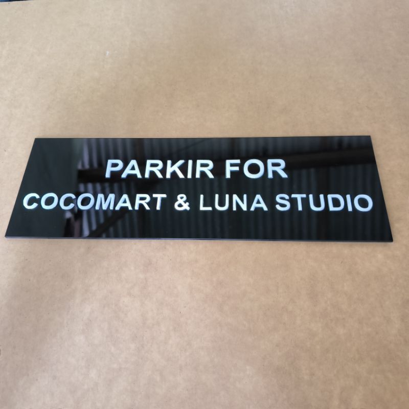 Jual sign parkir timbul ukuran 10x30 acrylic / akrilik / papan nama ...