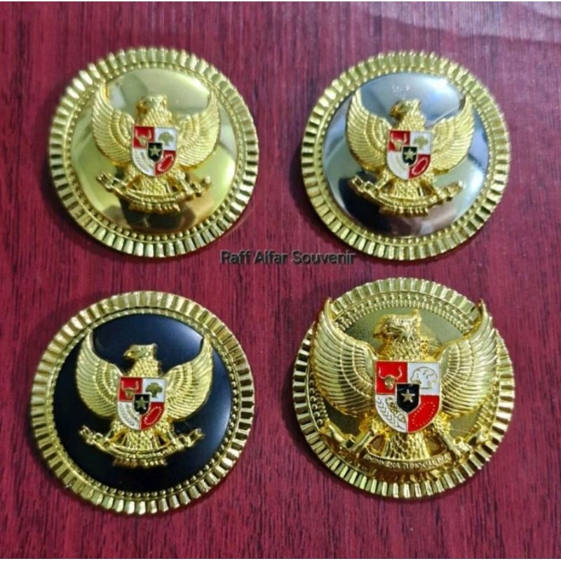 Jual Pin Bulat Gerigi Tumpuk Garuda Cor Kuningan Gold Tebal diameter 3 ...