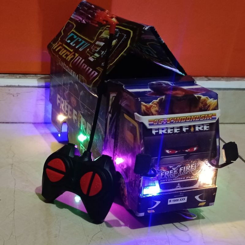 Jual Miniatur truk oleng free fire RC full lampu terpal | Shopee Indonesia