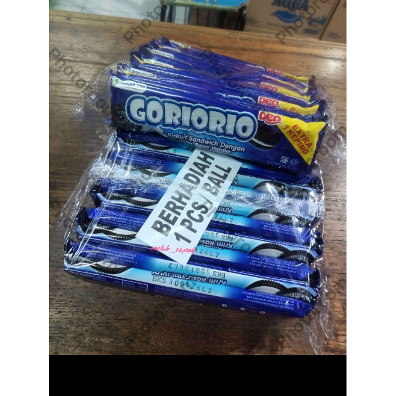 Jual Goriorio Biskuit Sandwich Dengan Krim Isi 10 pcs , untuk pengiriman rasanya random kaka ...