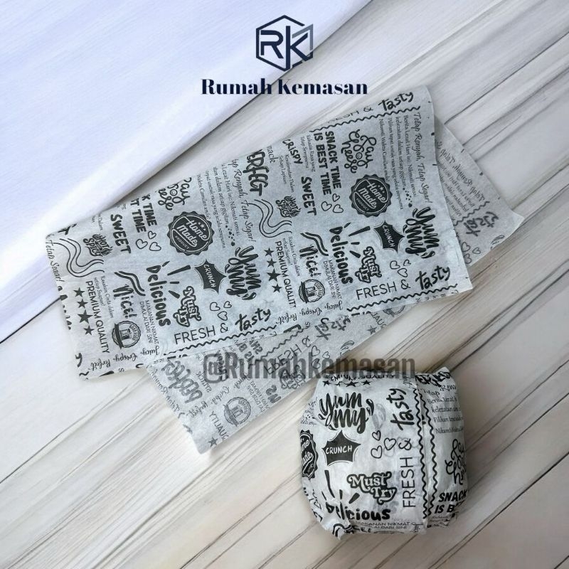 Jual [100 PCS] MG PAPER HITAM YUMMY 25x27| KERTAS NASI KFC MOTIF HITAM ...