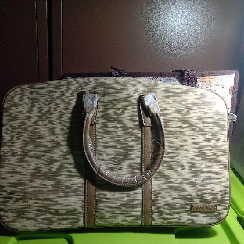 Jual TRAVEL BAG AVON TAHAN AIR (0291500) | Shopee Indonesia
