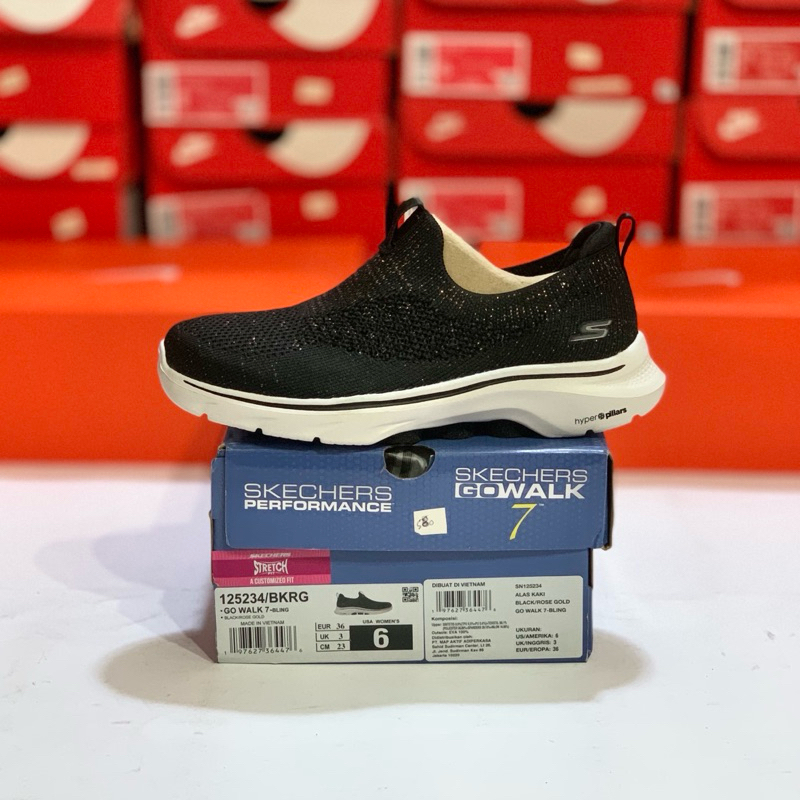 Jual SEPATU WANITA GO WALK 7 BLACK SLIP ON ORIGINAL (125234/BKRG ...