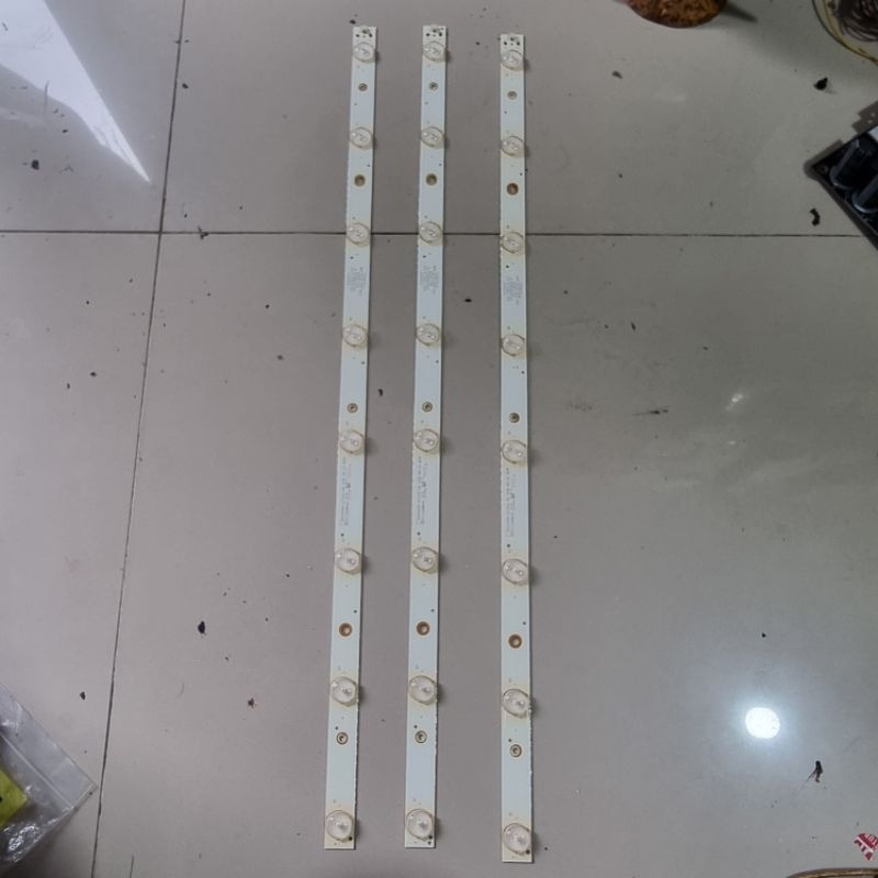 Jual Lampu LED TV LED Polytron 32 Inch type PLD32T711 original cabutan ...