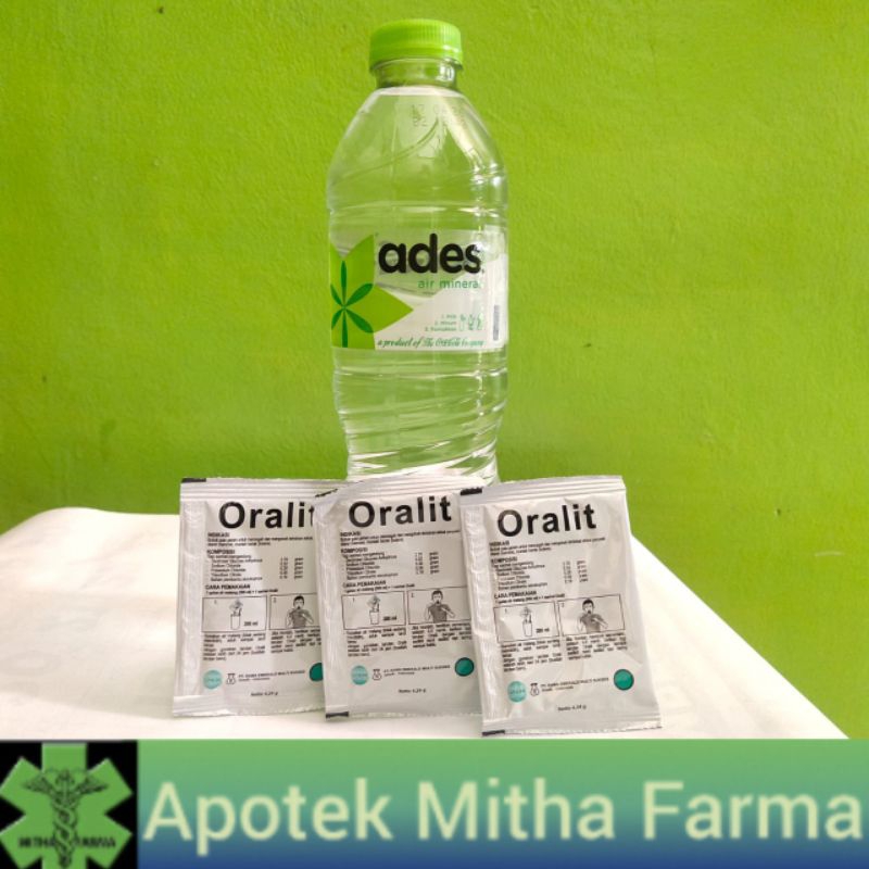 Jual ADES MINERAL WATER 600ML / ADES PLUS ORALIT ORAL REHIDRATION ...