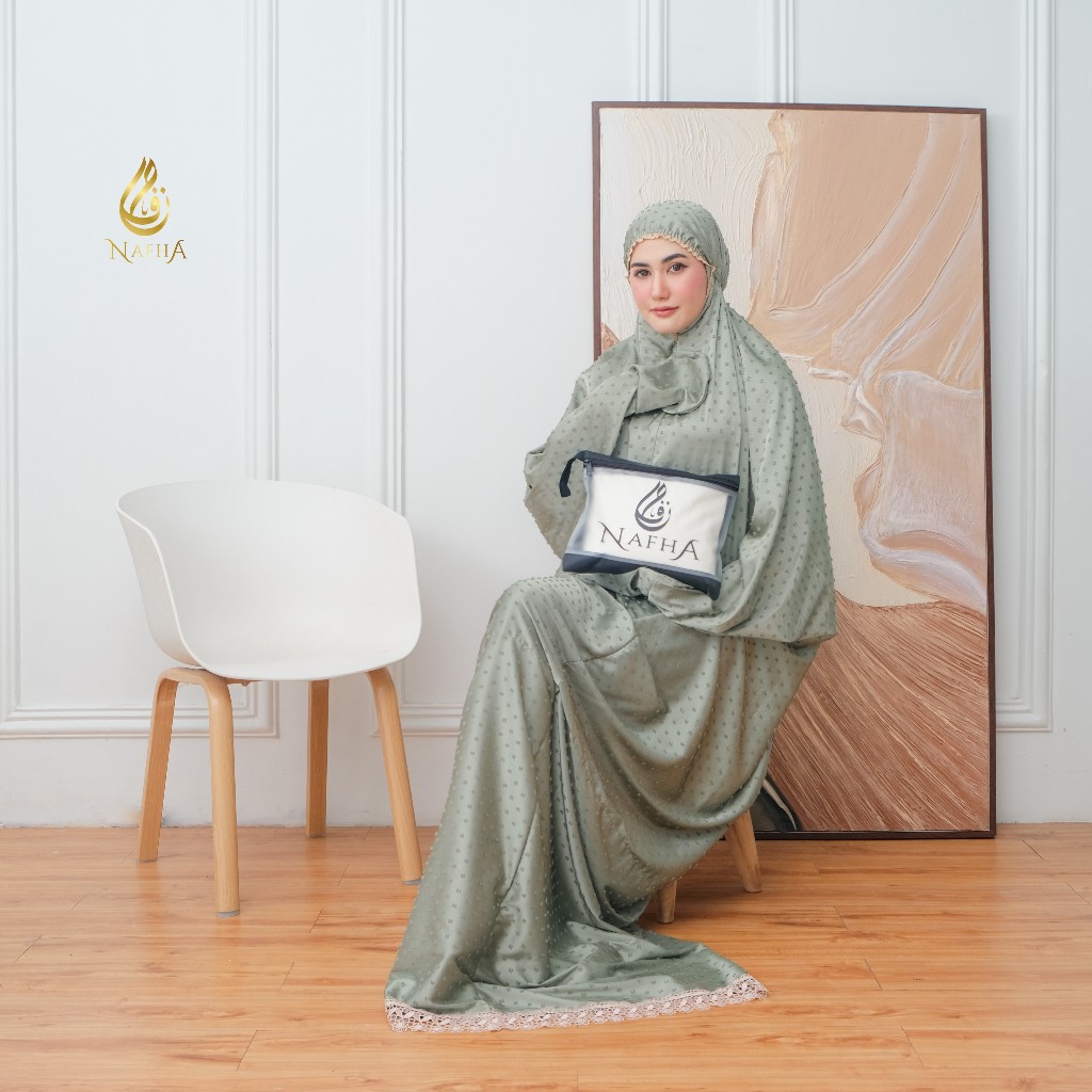 Jual NAFHA - Mukena Terusan Sutra Silk Arrmanyy Uragiri Mukena Lajuran ...