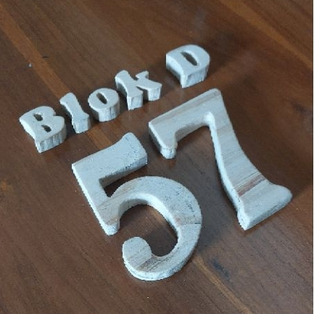 Jual Papan Nama Huruf dan angka timbul custom kayu jati belanda- hiasan ...